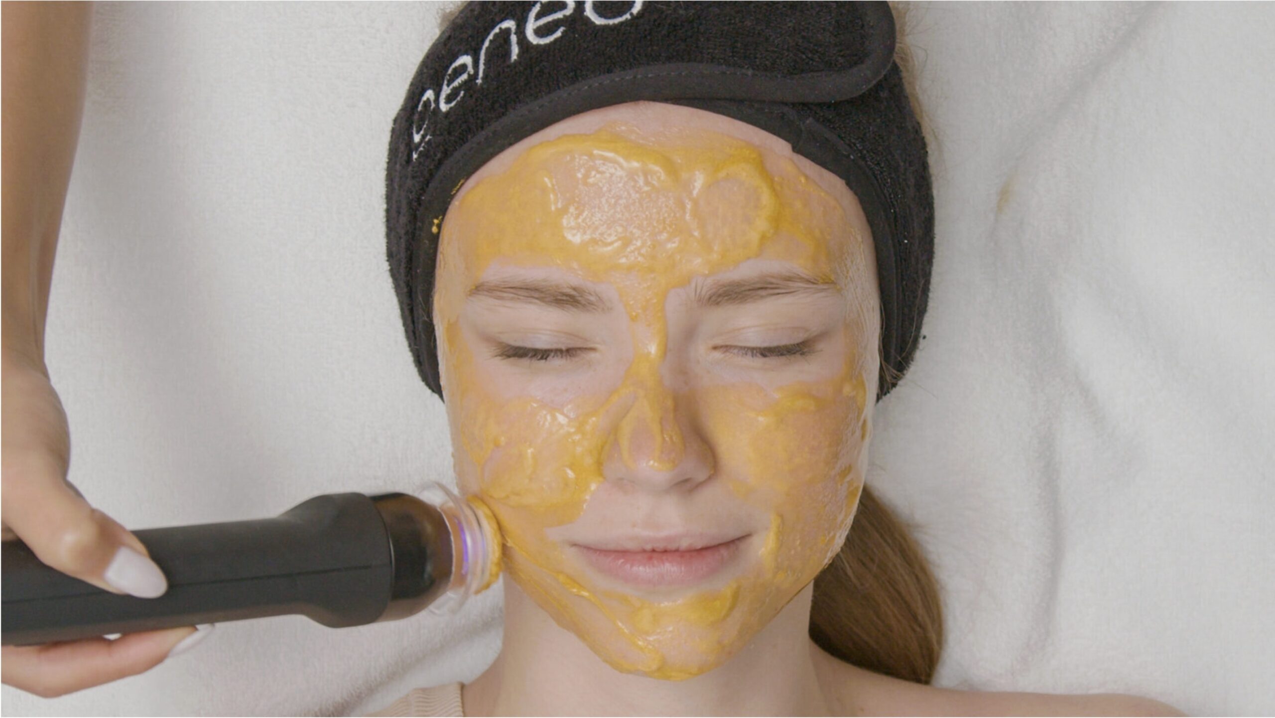 GeneoX（ジェネオエックス） – 美容外科・美容皮膚科・形成外科 スキンコスメクリニックグループ